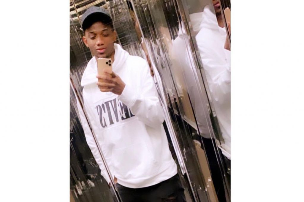 Amad Diallo Traore Age, Date Of Birth, News, Religion, Net worth ...